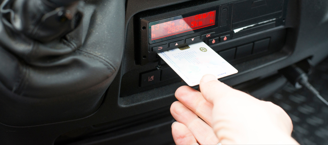 Jak odczytać tachograf cyfrowy? Przygotowaliśmy instrukcję krok po ...
